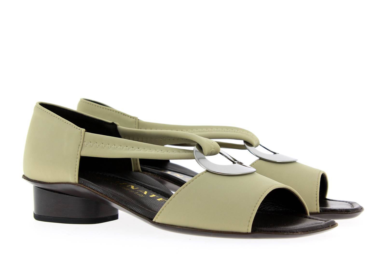 OUTLET for women's shoes - Exclusive brands heavily discounted