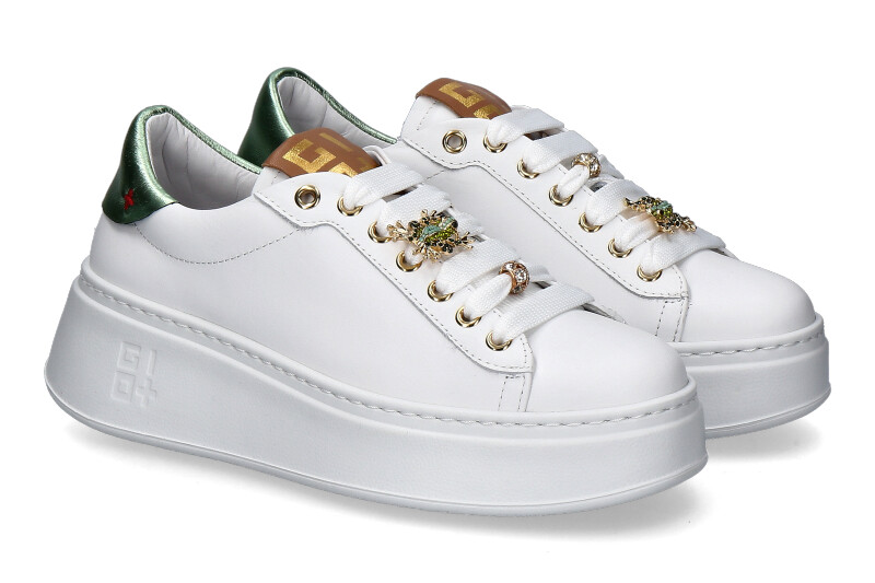 Sneakers for her » The classic for your feet