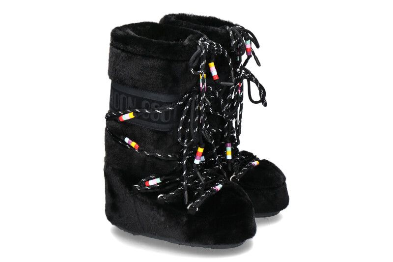 Fur boots for her » Warm feet at icy temperatures
